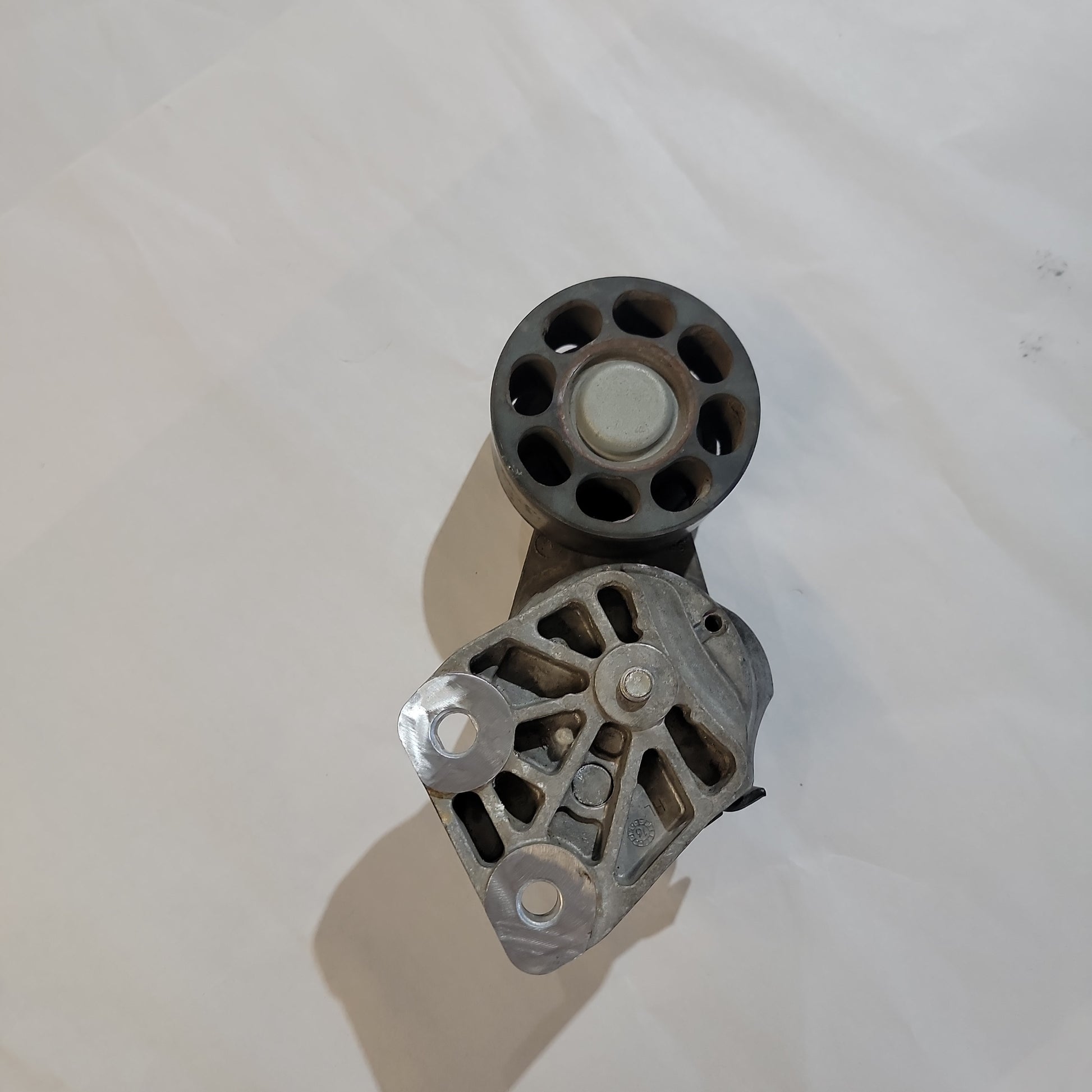 Volvo 21454379 D13 AC Belt Tensioner | Used – All Pro Truck Parts