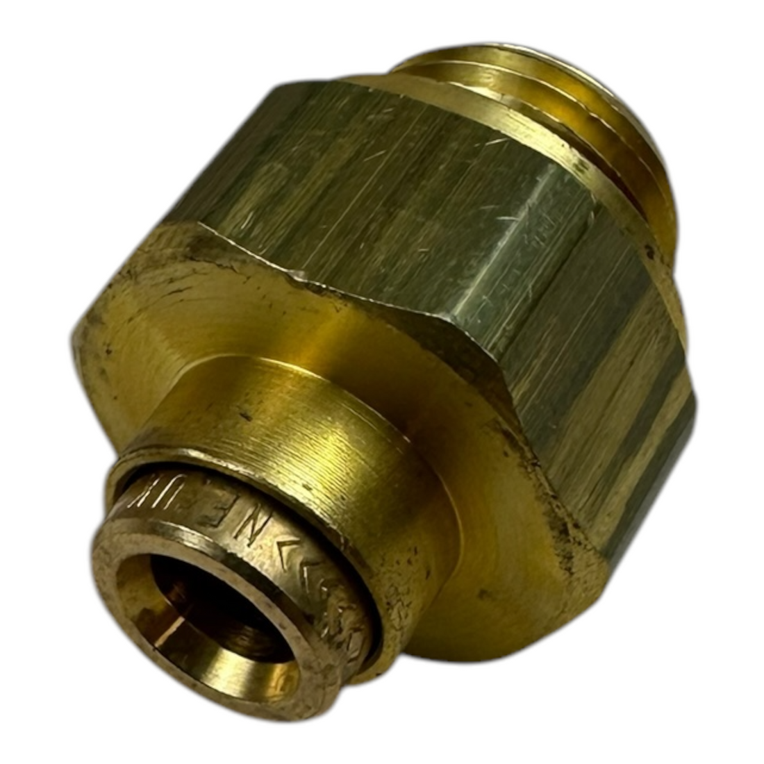 Mack/Volvo 20566175 1/4" Push In X M16X1.5 Adapter – All Pro Truck Parts